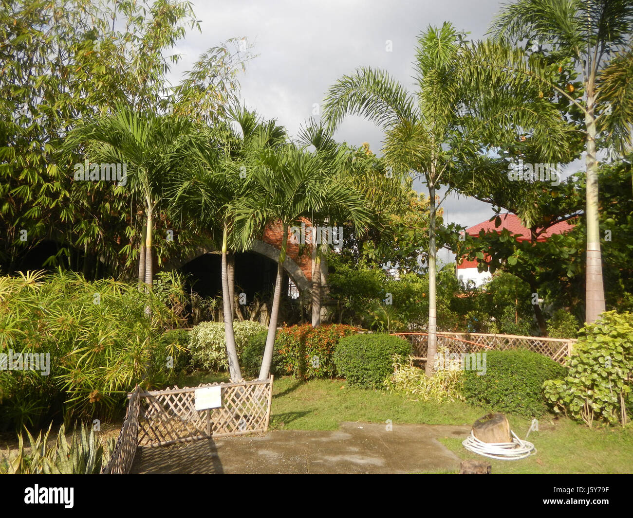 The Apung Mamacalulu Archdiocesan Shrine in Angeles City, Pampanga, is ...