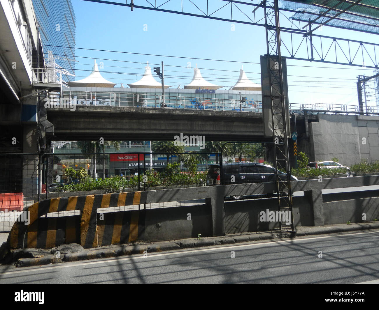 03409 Magallanes Interchange MRT Station EDSA Makati City 27 Stock ...