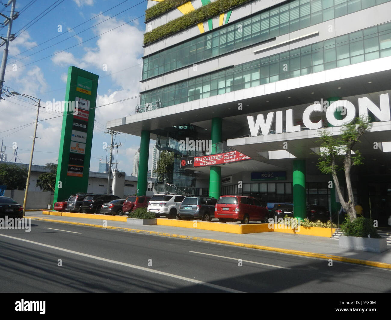 03452 Magallanes Interchange MRT Station EDSA Chino Roces Avenue ...