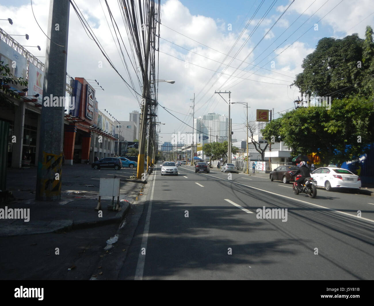 03452 Magallanes Interchange MRT Station EDSA Chino Roces Avenue ...
