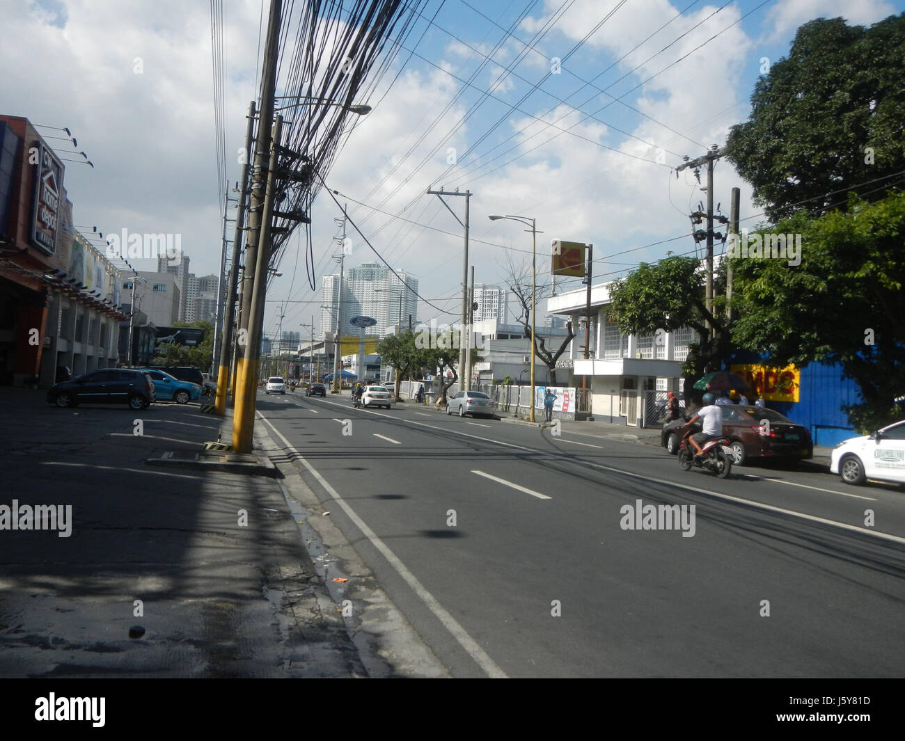 03452 Magallanes Interchange MRT Station EDSA Chino Roces Avenue ...
