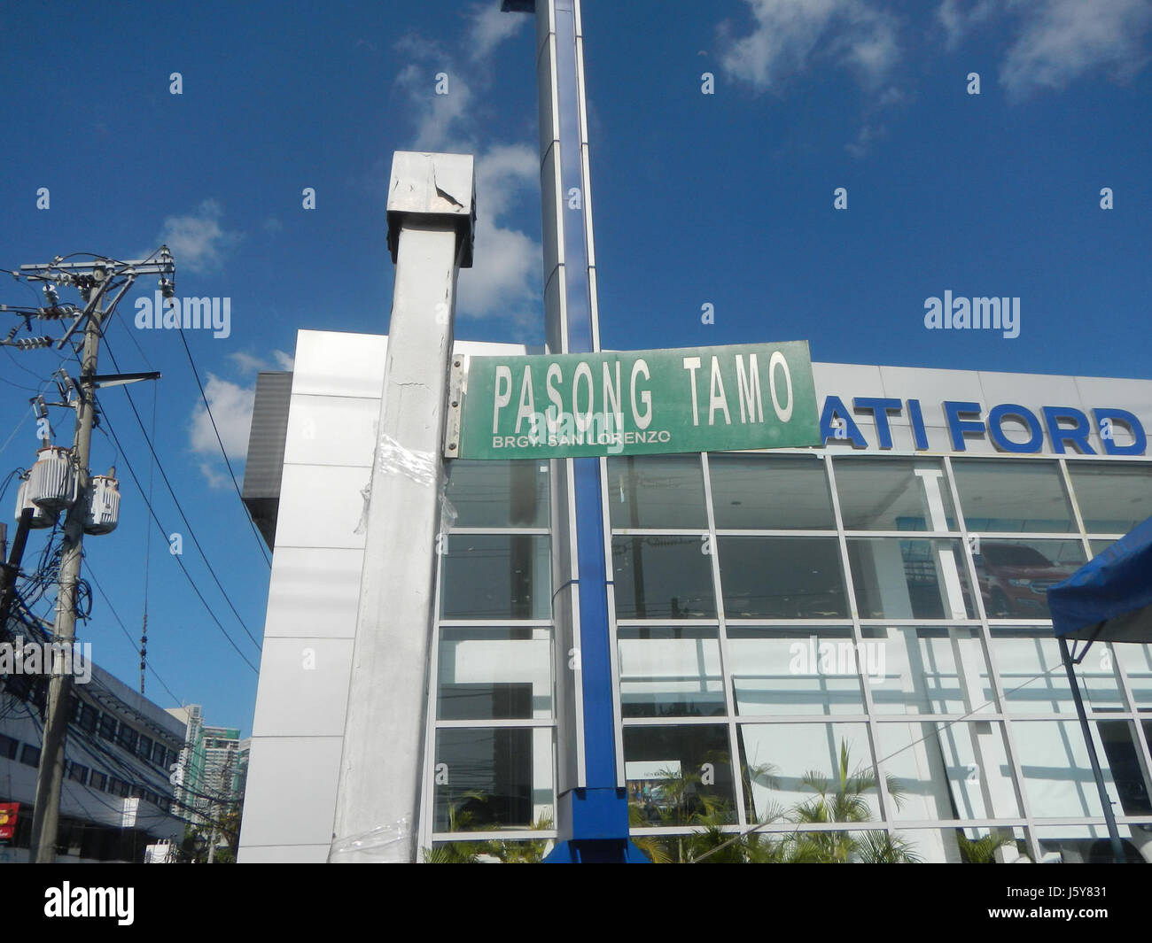 Magallanes Interchange Station is located along EDSA and Chino Roces ...