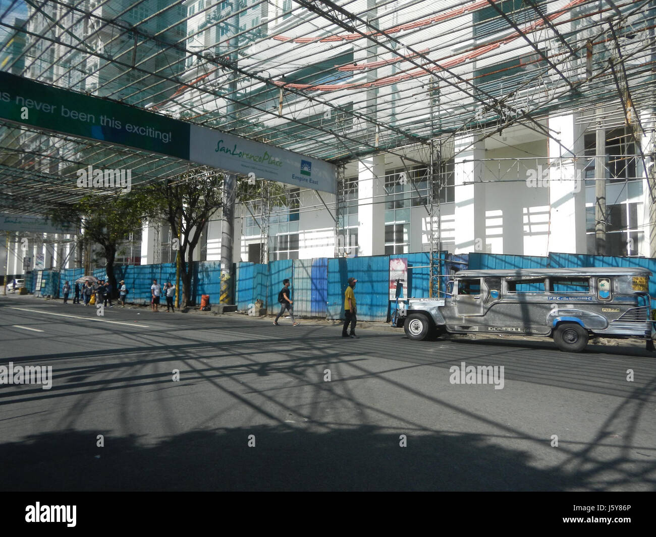 03633 Magallanes Interchange San Lorenzo Chino Roces Avenue Bangkal ...