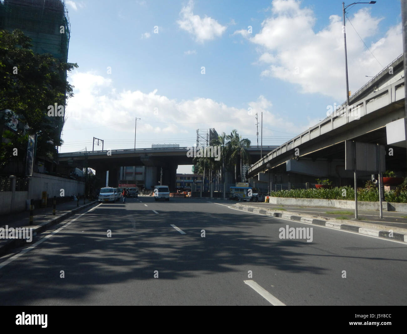 The South Luzon Expressway (SLEX) is a major highway in the Philippines ...