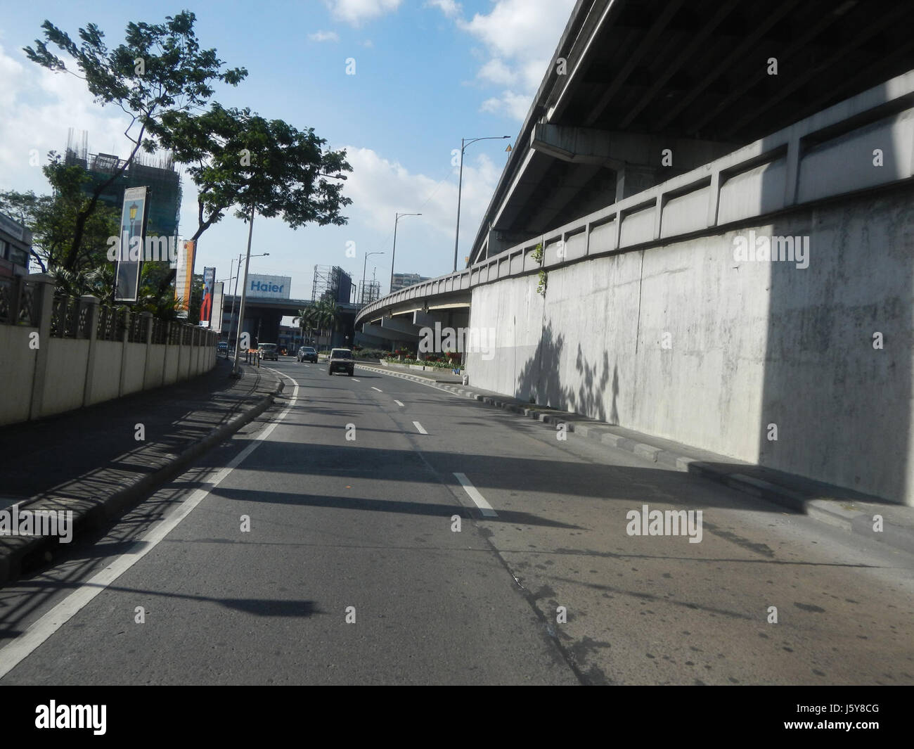 The South Luzon Expressway (SLEX) is a key highway connecting Metro ...