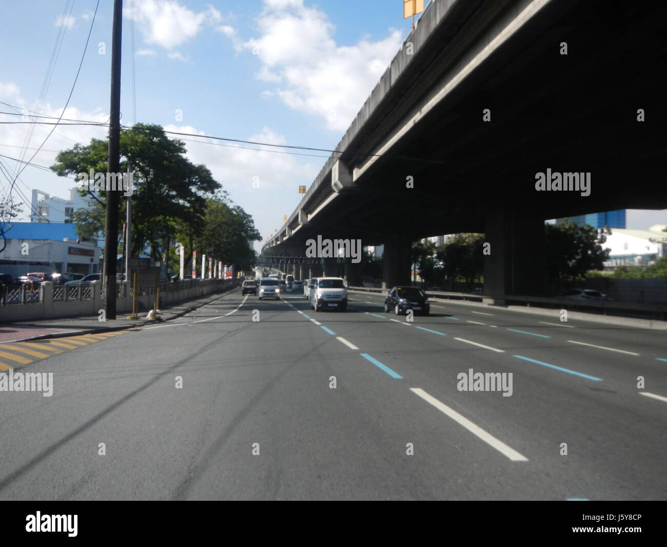 The South Luzon Expressway, part of Metro Manilaâ€™s extensive road ...