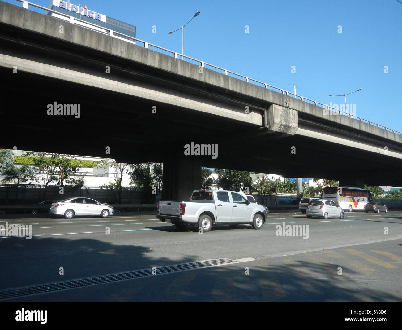 South luzon expressway hi-res stock photography and images - Alamy