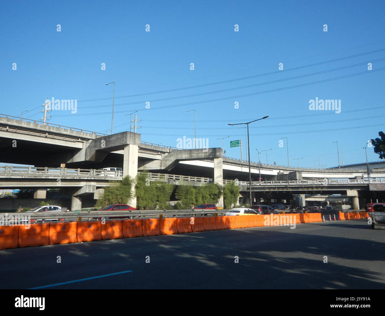 This refers to a major infrastructure project in Metro Manila ...