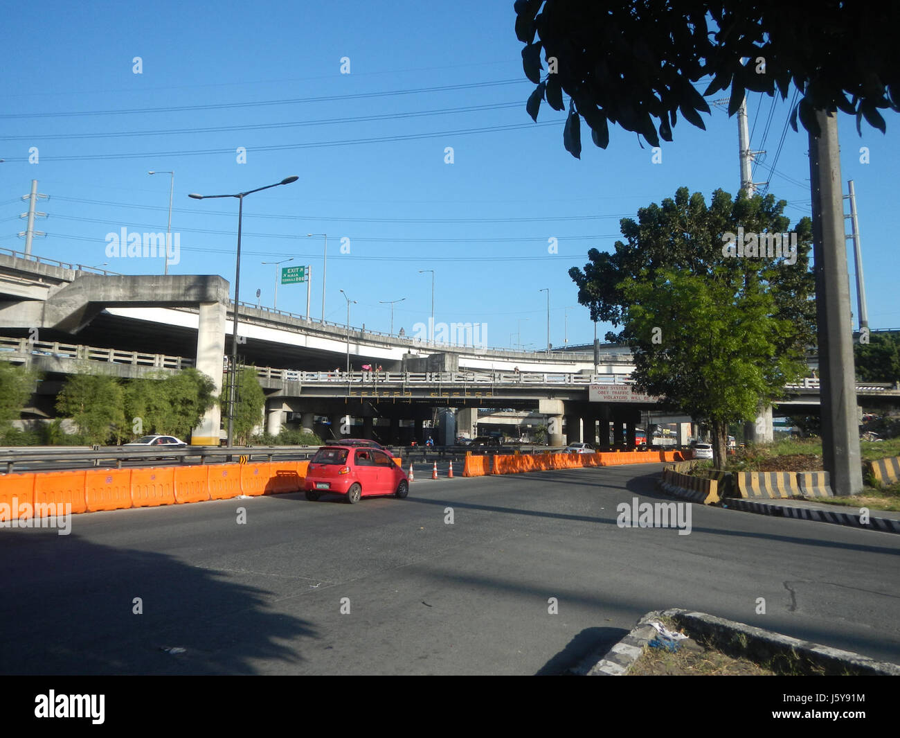 The Sales Interchange is a significant junction along the South Luzon ...