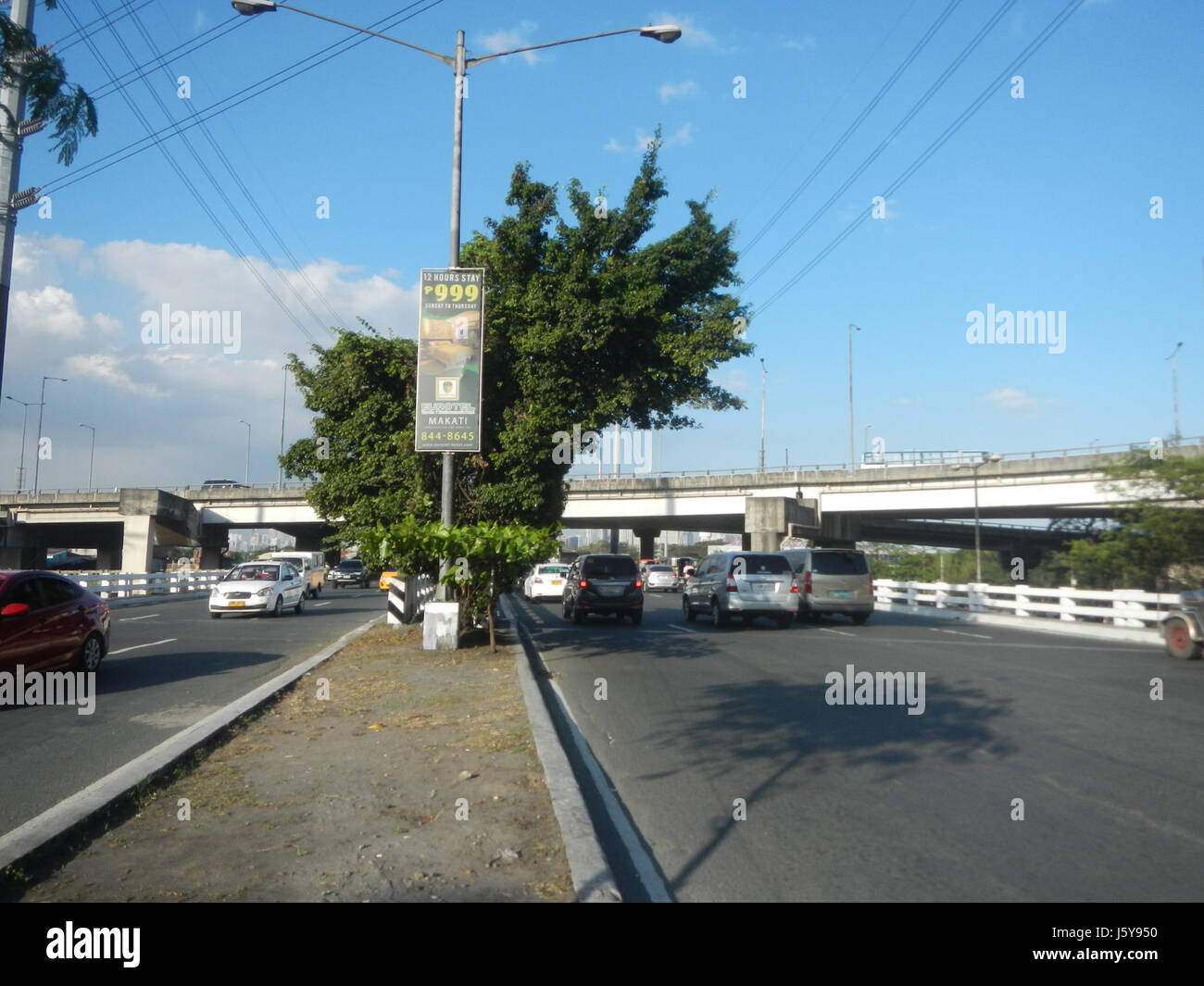 The Sales Interchange is a transportation hub located between Taguig ...