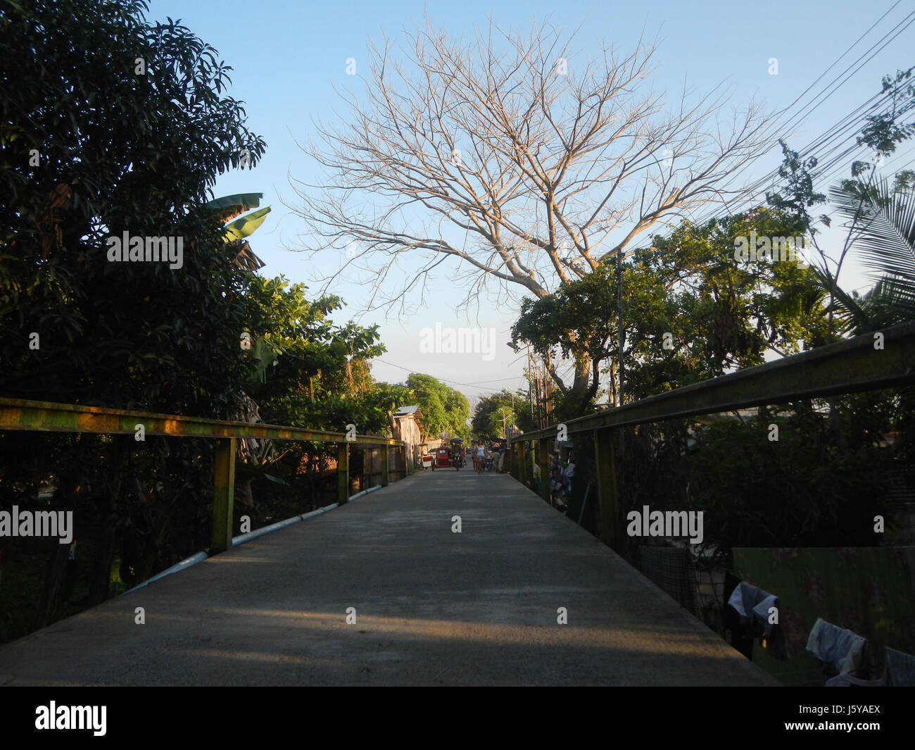 0303 Daungan Tiaong Tuktukan Highway Sunsets Villages Guiguinto ...