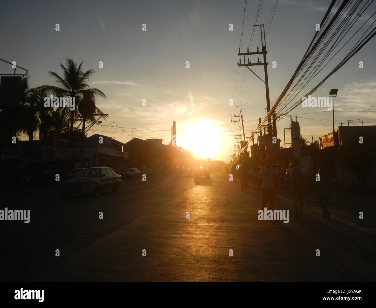 A description of the Tiaong Tuktukan Highway, known for its scenic ...