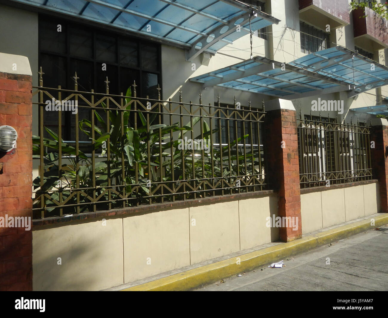 The Pitogo Makati City Elementary and High Schools, located in the ...