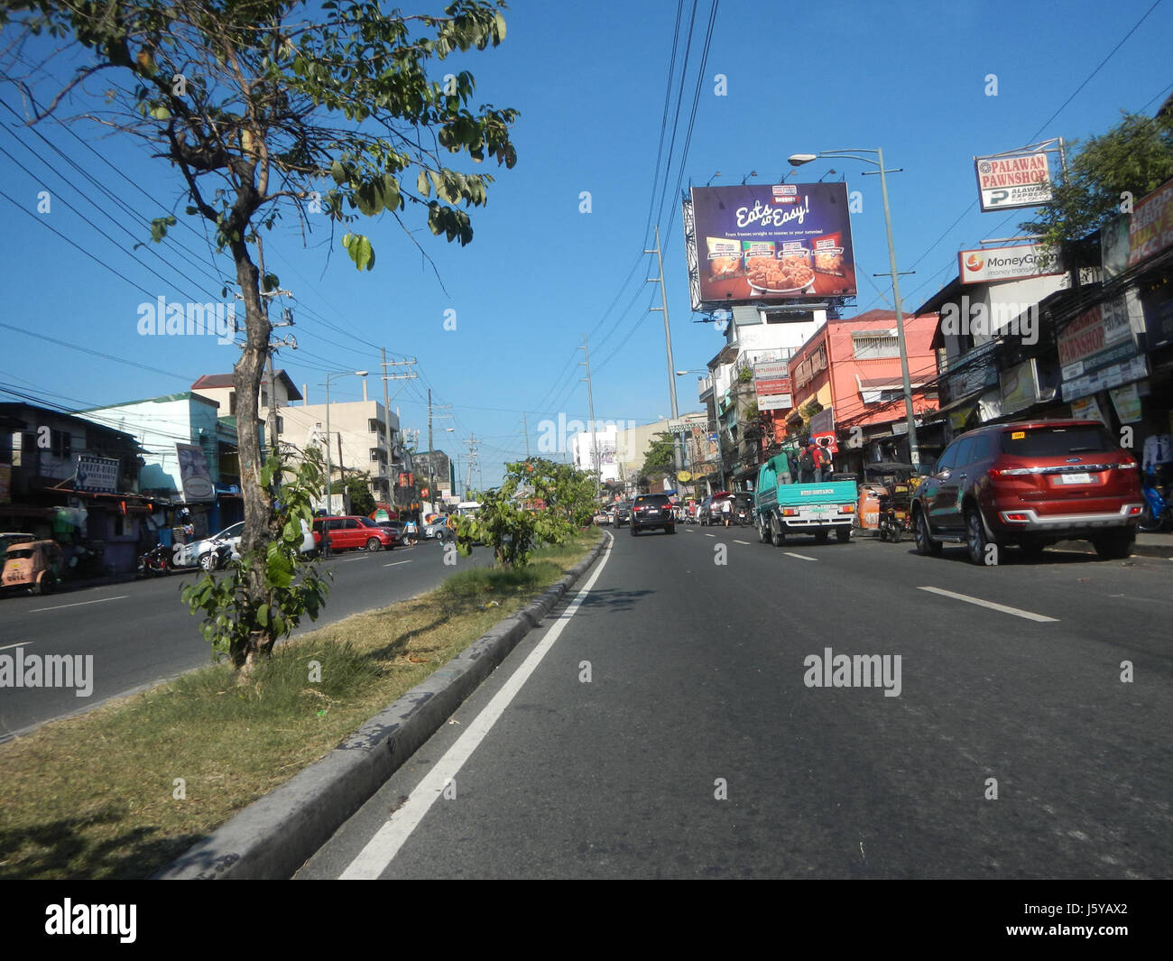 The Kalayaan Flyover is a major overpass in Makati City, connecting ...