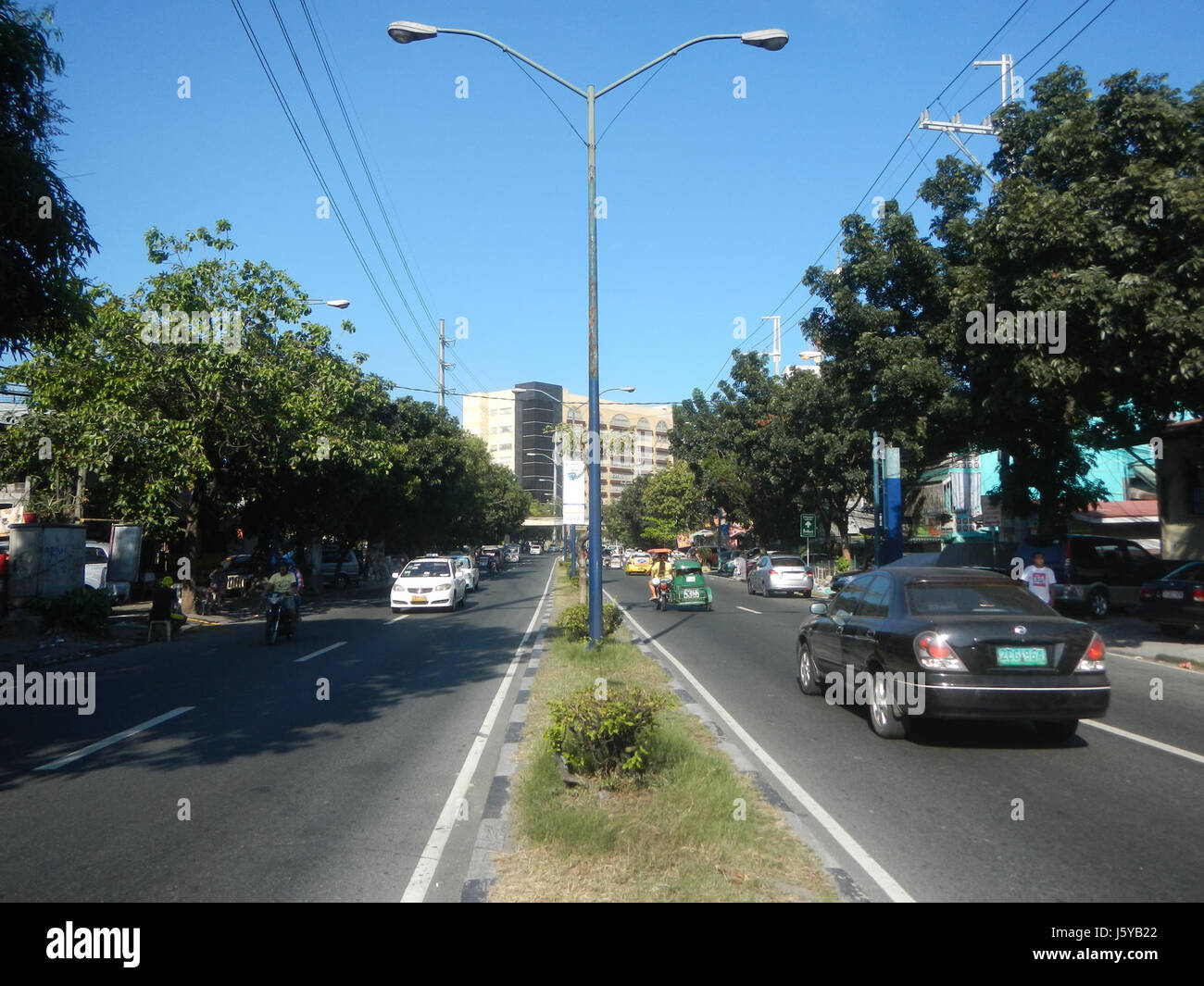 This is an image showing the streets of Guadalupe Cembo in Makati City ...
