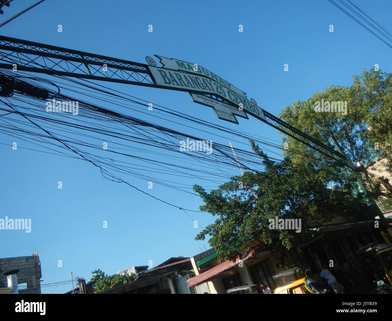 0351 Makati Science High School Cembo Kalayaan Avenue 01 Stock Photo ...