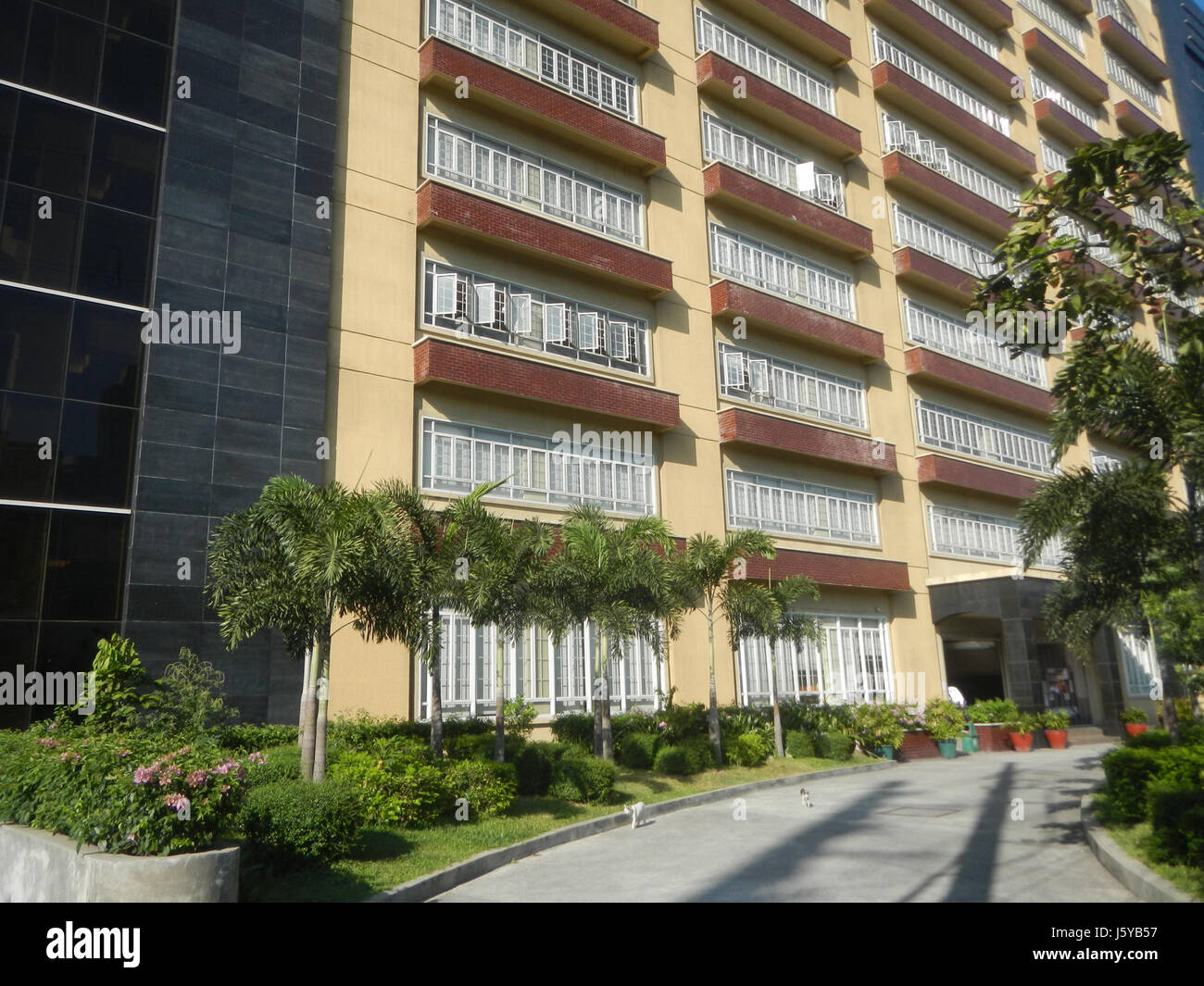 The Makati Science High School, located on Kalayaan Avenue in Cembo ...