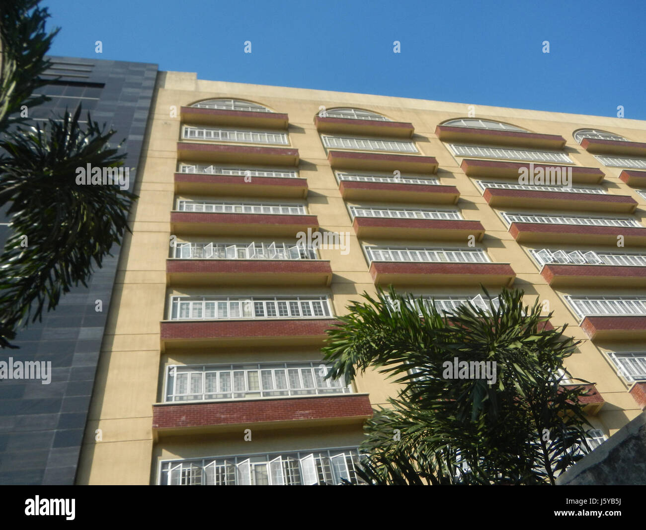 Makati Science High School, located along Kalayaan Avenue in the Cembo ...