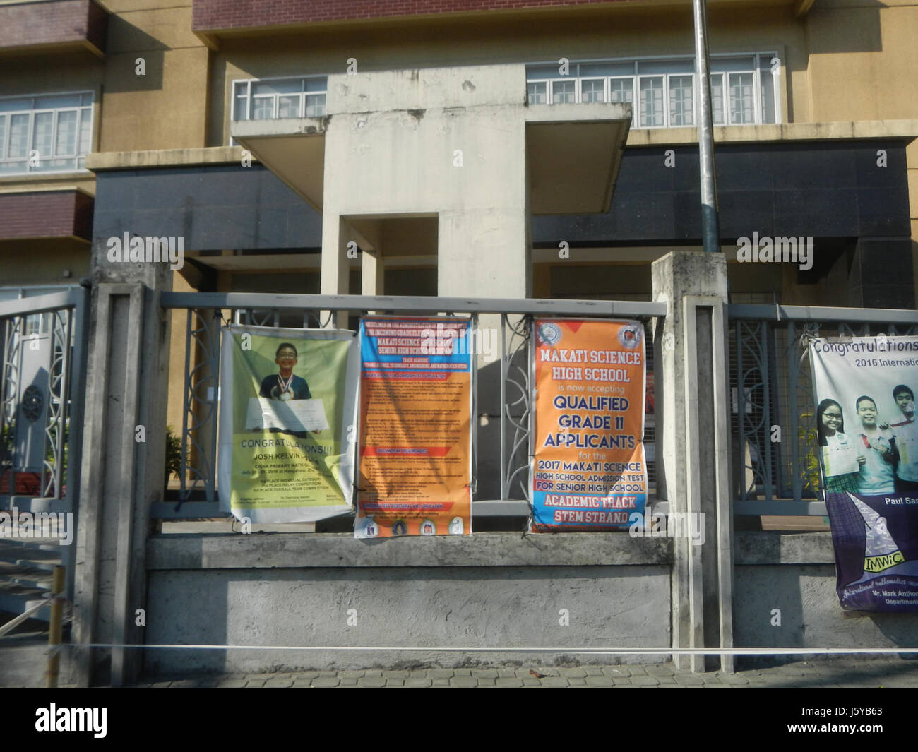 Makati Science High School, located along Kalayaan Avenue in the Cembo ...
