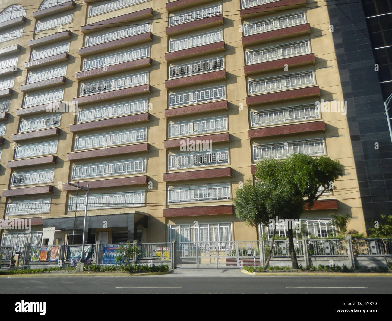 This image shows the Makati Science High School, located along Kalayaan ...