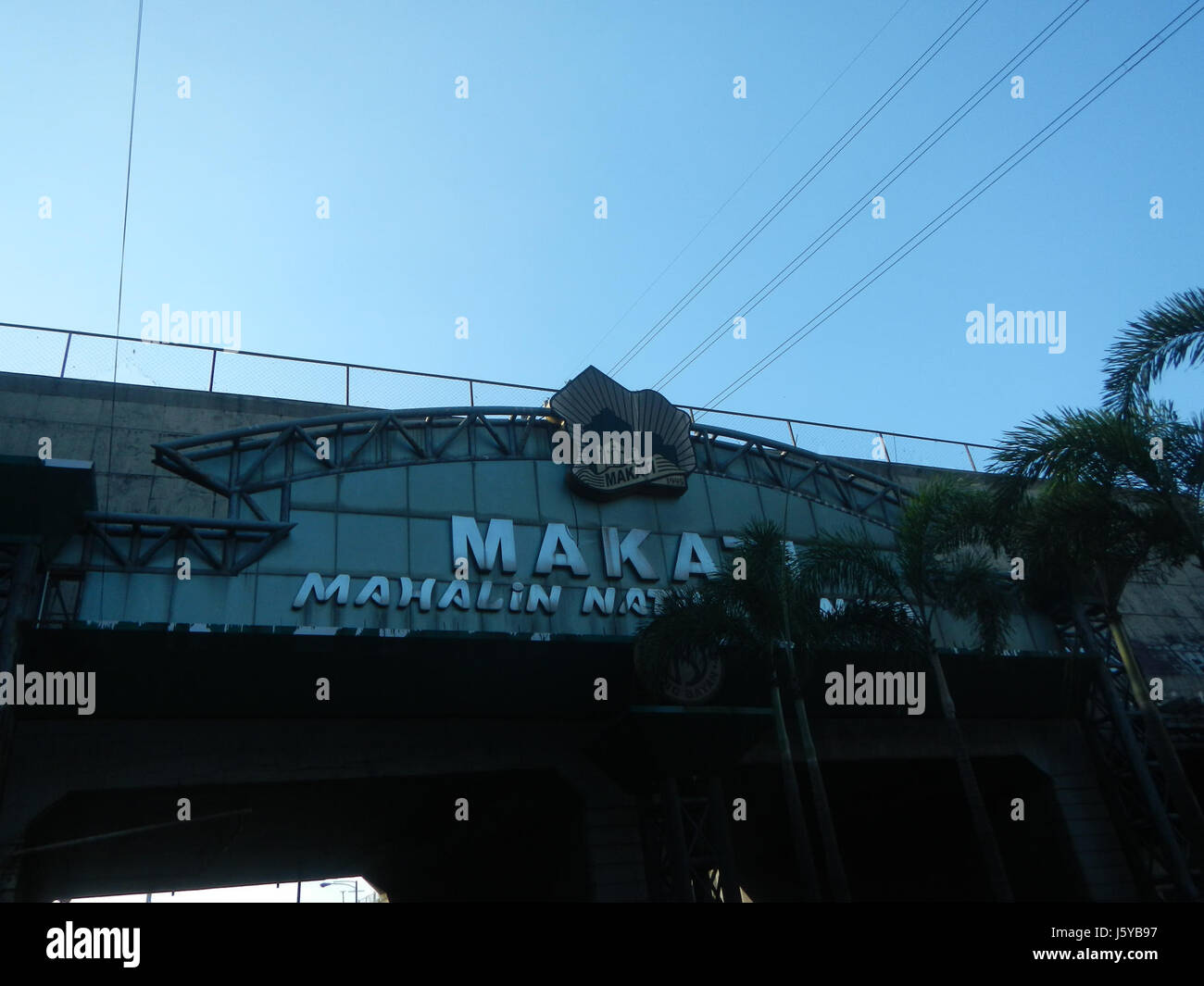 0497 East Rembo Barangays Kalayaan Avenue Makati City Tunnel 03 Stock ...