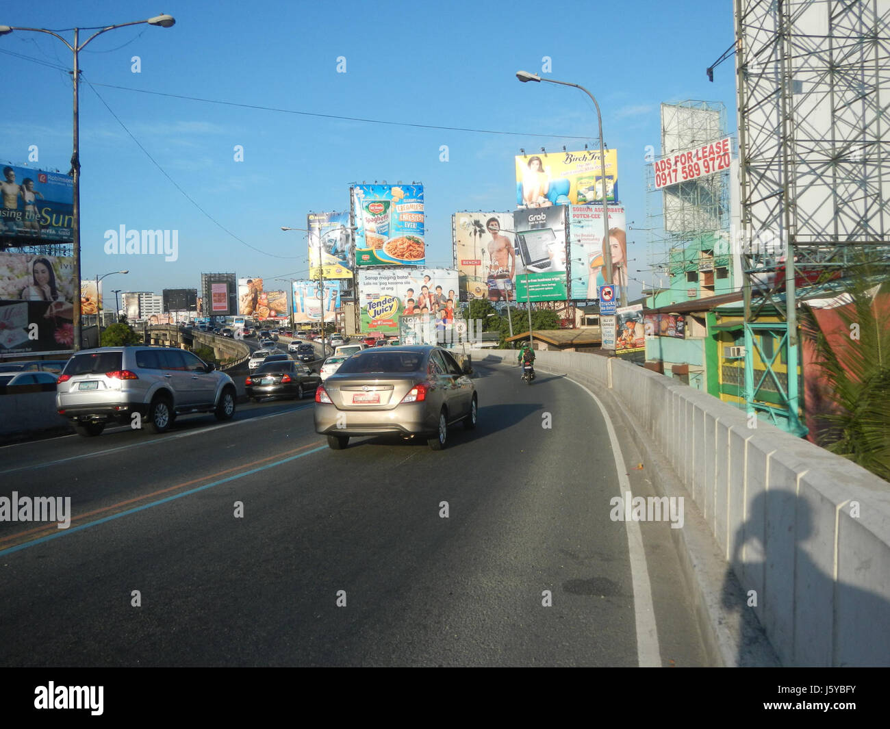 01054 Circumferential Road 18 Bagong Ilog Pasig Boulevard Flyover ...