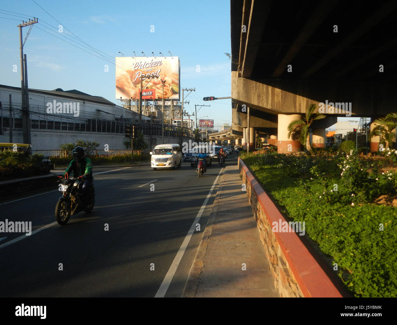 01182 Circumferential Road 14 Bagong Ilog Pasig Boulevard Flyover ...