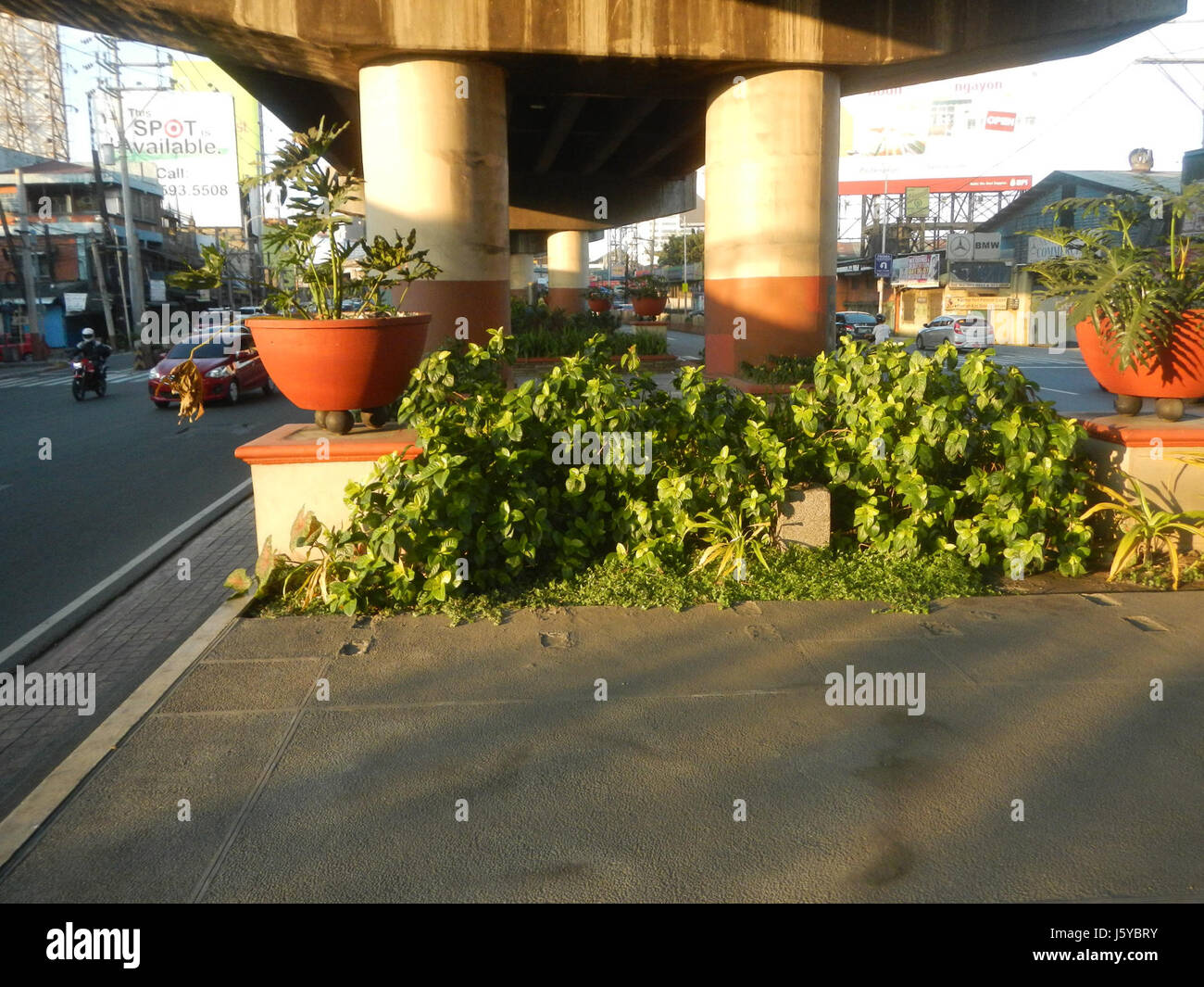 Circumferential Road 17, also known as Bagong Ilog Pasig Boulevard ...