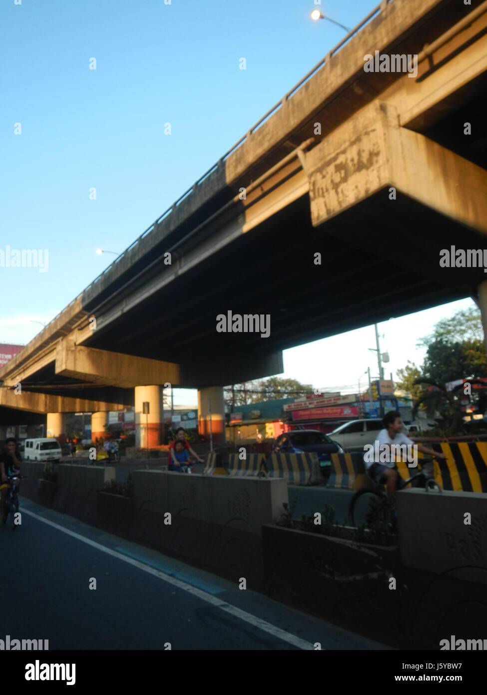 Circumferential Road 8, which includes the Bagong Ilog Pasig Boulevard ...
