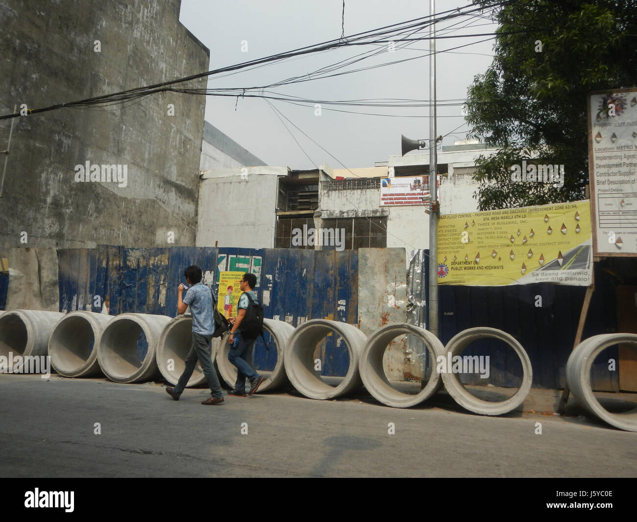 This image depicts the Santa Mesa area in Manila, focusing on the ...