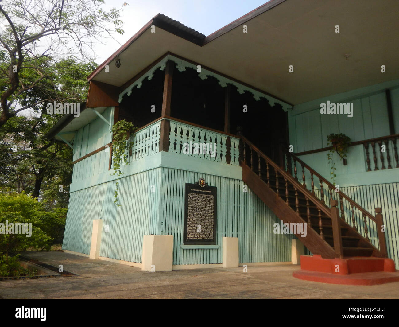 Santa Mesa is a district in Manila, Philippines, home to the ...