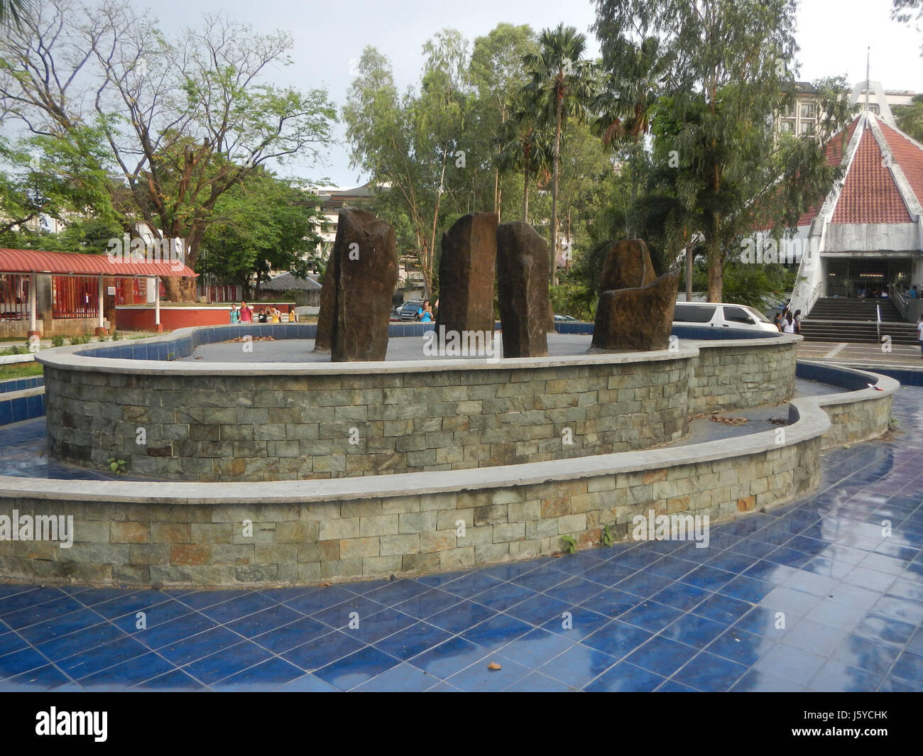 The title refers to the Santa Mesa area in Manila, Philippines ...