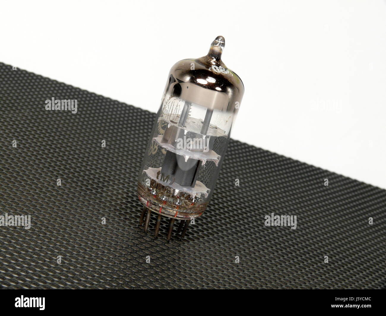 Tube tuner hi-res stock photography and images - Alamy