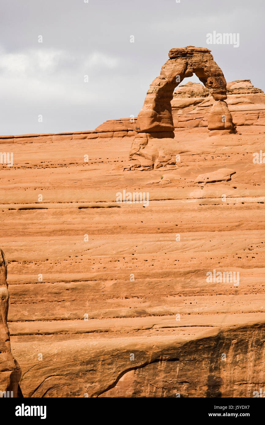 Delicate red arcs hi-res stock photography and images - Alamy