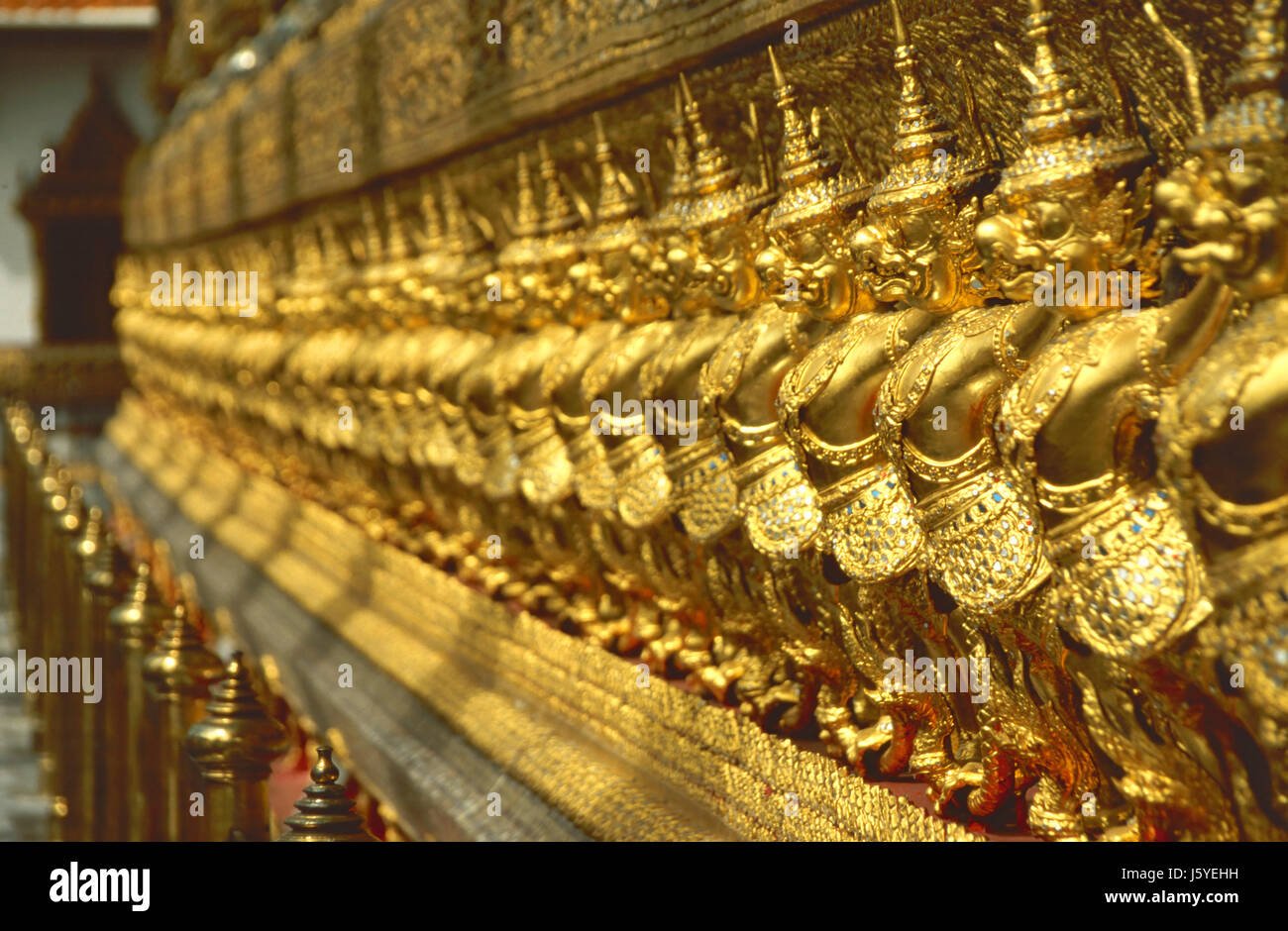 temple row watchman physiques style of construction architecture ...