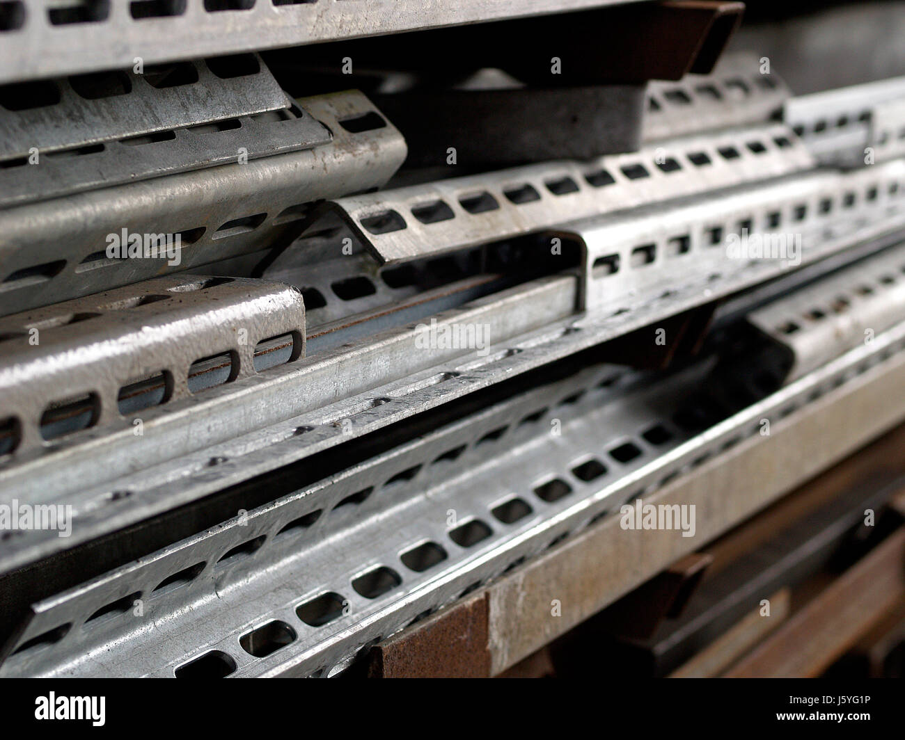 Profilschiene hi-res stock photography and images - Alamy