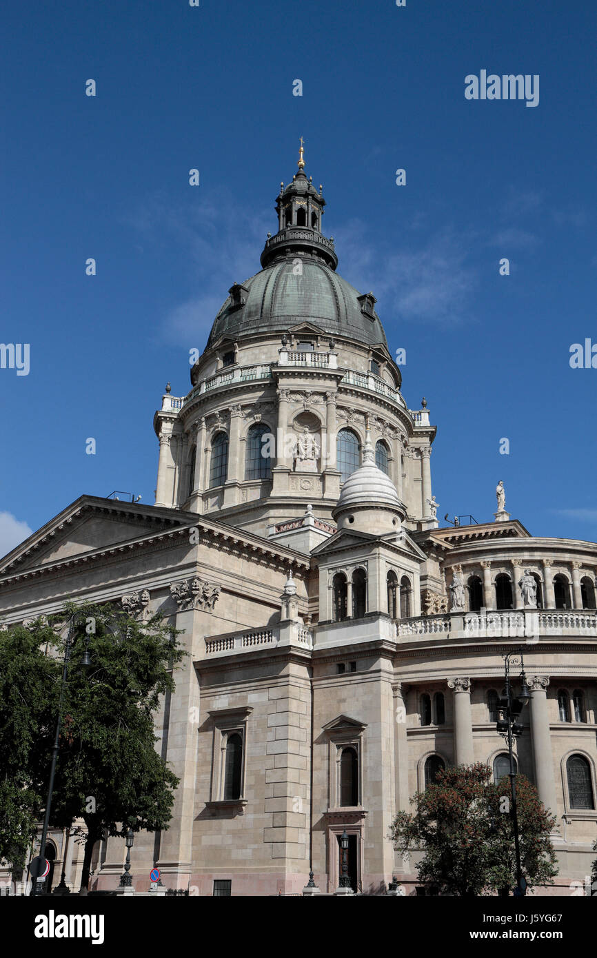 Budapest st stephens basilica hi-res stock photography and images - Alamy