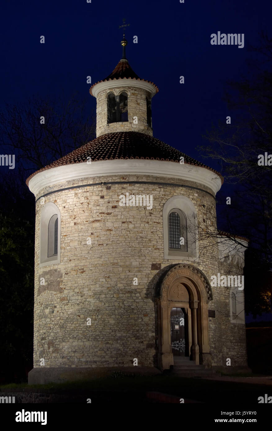 night nighttime history rotunda landmark romanesque style beautiful ...