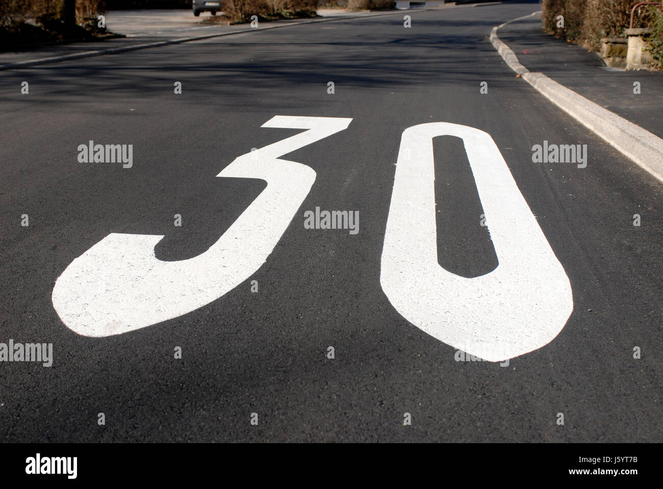 traffic transportation zone hint pointing sign signal traffic sign zone ...