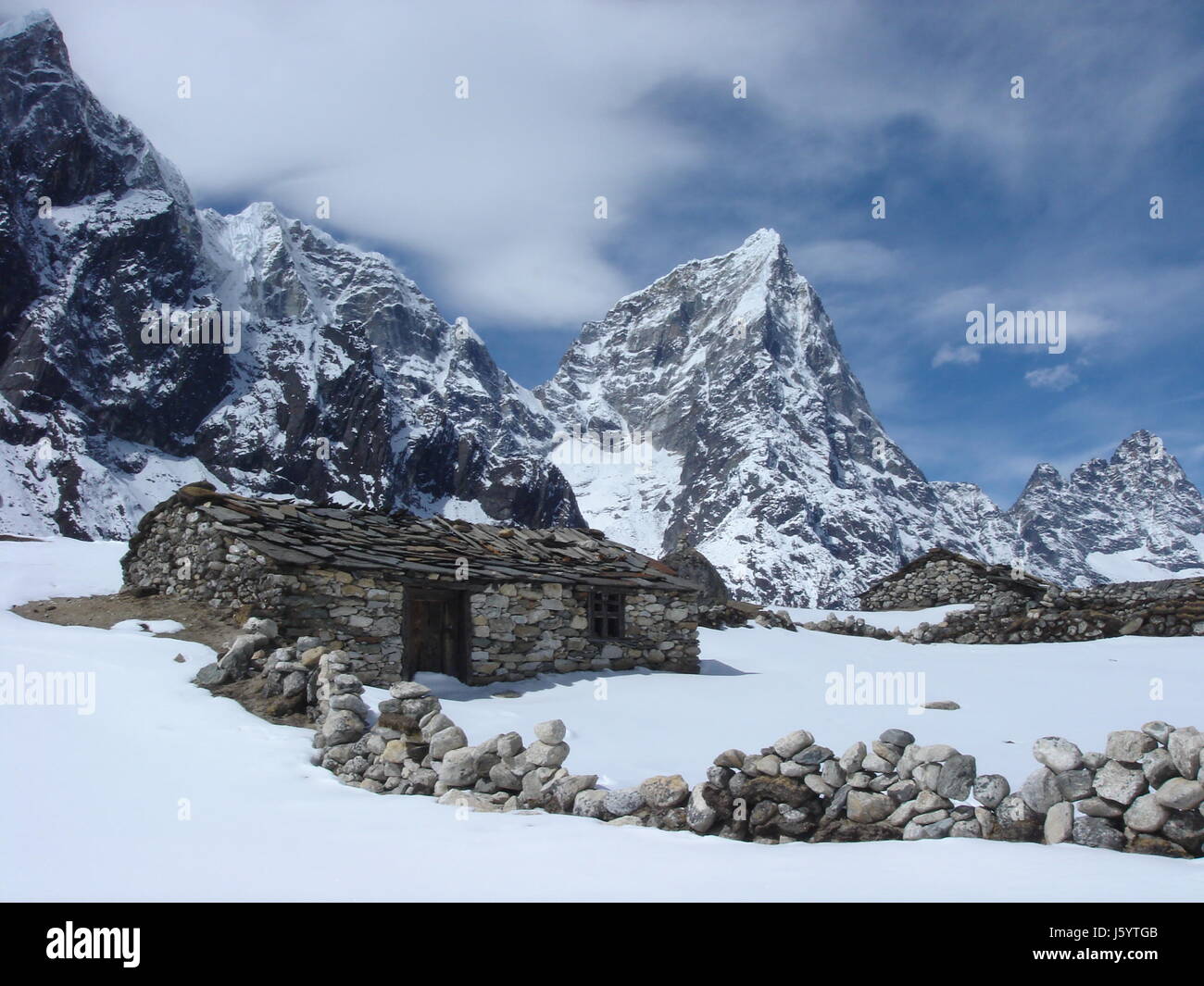 winter cloud snow coke cocaine material drug anaesthetic addictive drug ...