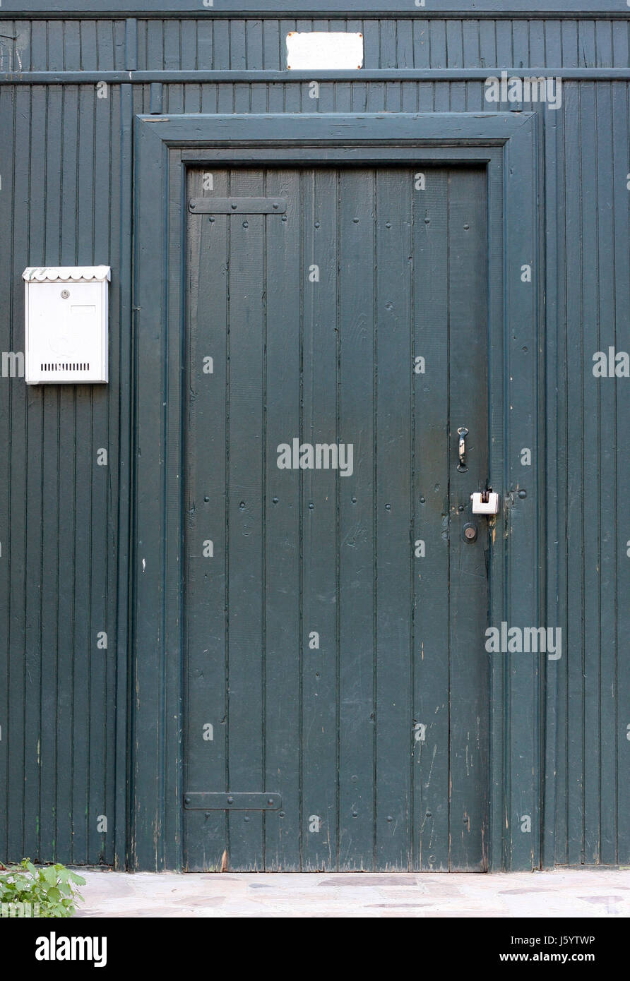 entrance door closed enter style of construction architecture ...