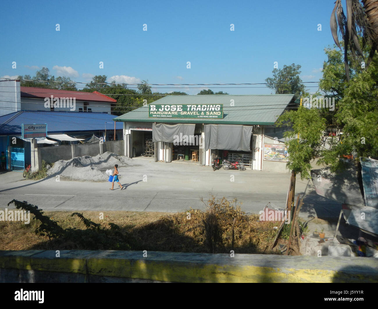 The fields along Malis and the overpasses on the NLEx in Guiguinto ...