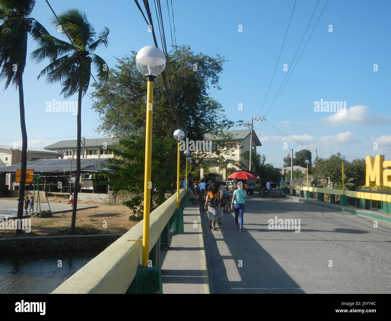 This image depicts fields located near Malis Creek and the River in ...