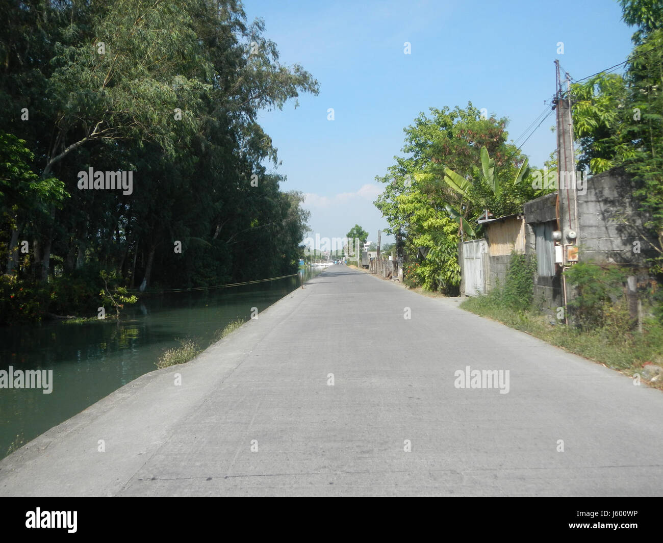This title references an irrigation farm market road in the Santa Ines ...