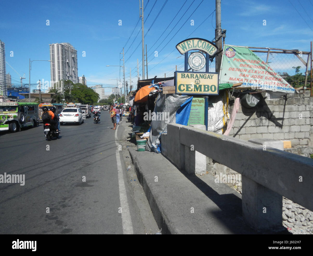 The Guadalupe Ferry operates between key stations in the Metro Manila ...