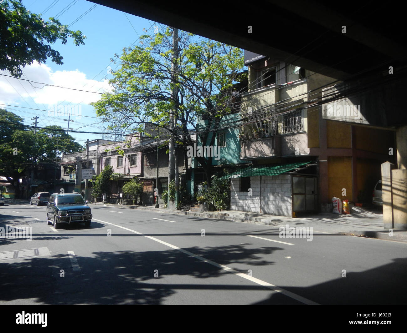 The image shows the area around Guadalupe, J.P. Rizal, and Cembo West ...