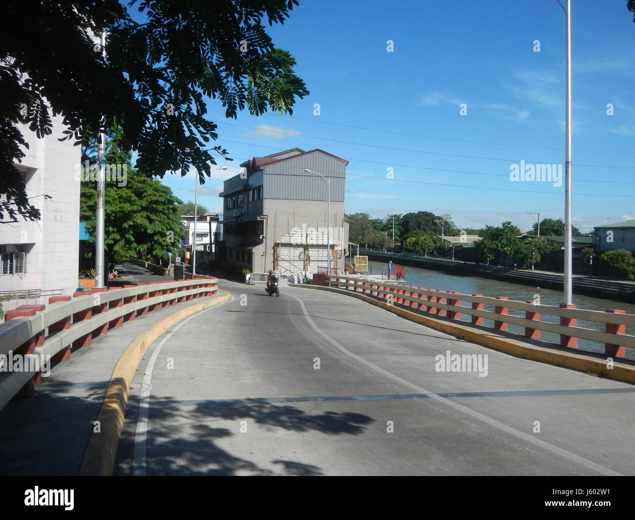 The flood control system along the Pasig River, including the Sumilang ...