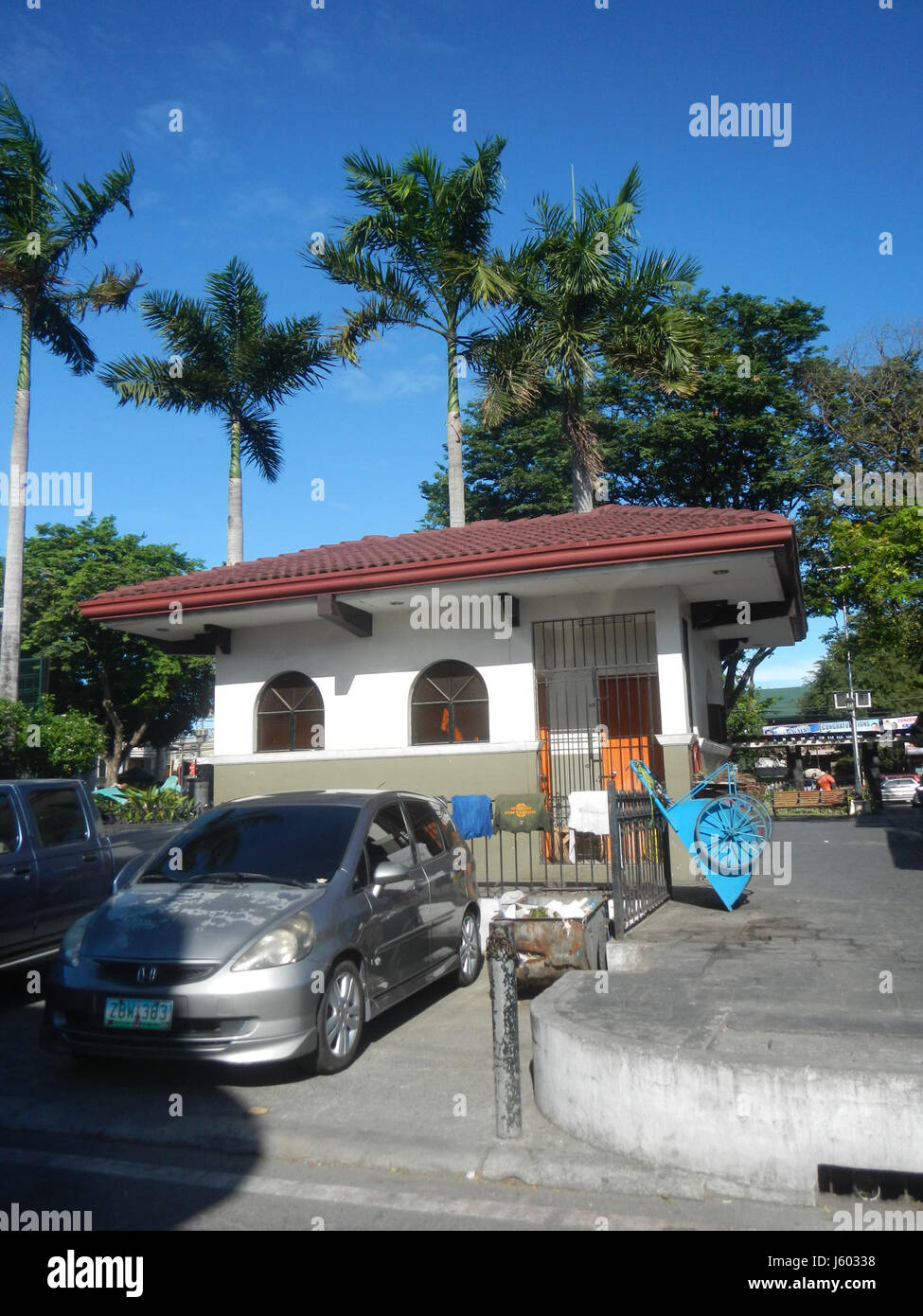 The Santa Rosa Old Houses in San Jose, Pasig City, represent the ...