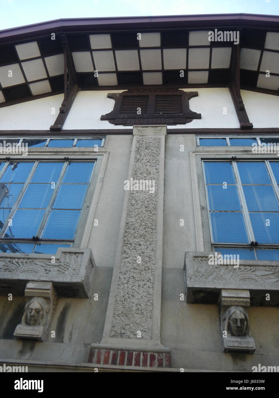 The Santa Rosa Old Houses in San Jose, Pasig City, are historical ...