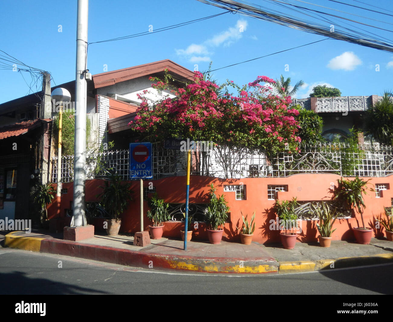 This title describes the Santa Rosa Bridge in the Bagong Ilog area of ...